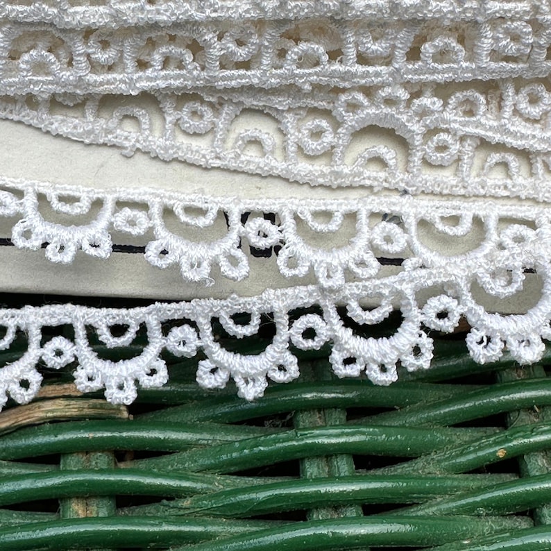 Vintage Scalloped Lace Edging // 7/8" Wide (13 Yds Available ...