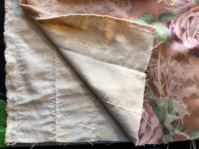 Vintage Large Cabbage Roses Valance Remnant // - Etsy