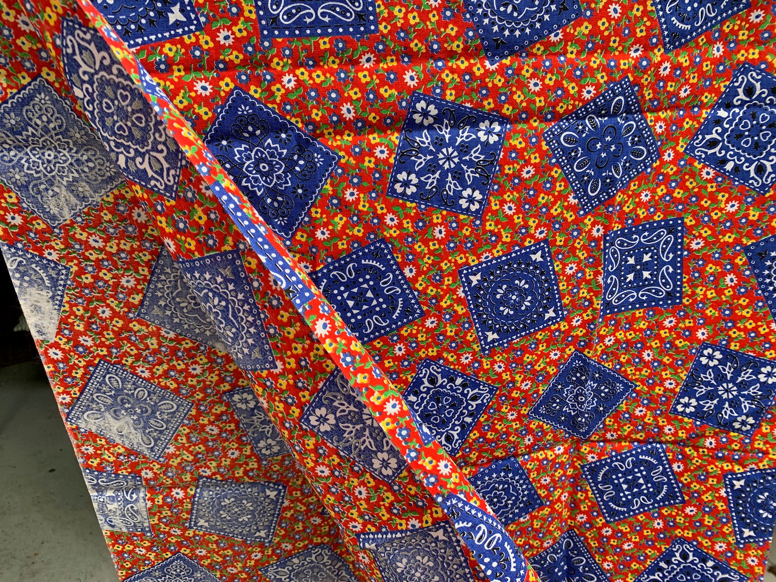 Vintage Calico and Bandana Print Cotton Fabric // 47x43 - Etsy