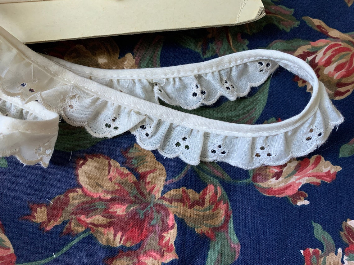 Off-white Embroidered Swiss Eyelet Ruffled Edging Trim // - Etsy