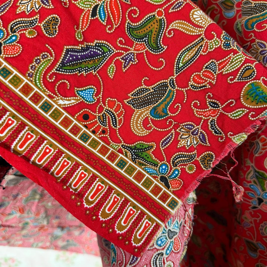 Red Malaysian Batik Style Border Print Fabric // 70x42" > Unused ...