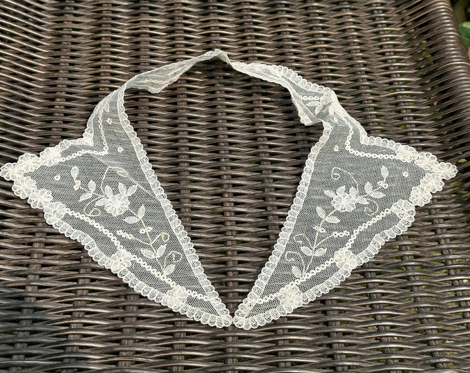 Antique Vintage Princess Lace Collar // 22" Long > Victorian, Edwardian ...