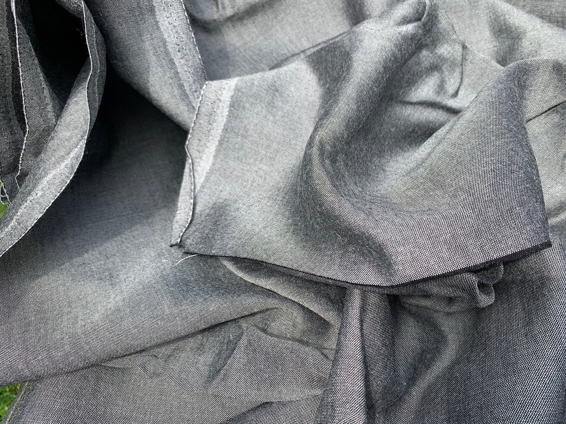 Vintage 1970s Grey Sharkskin Fabric // 91x58 2 - Etsy UK