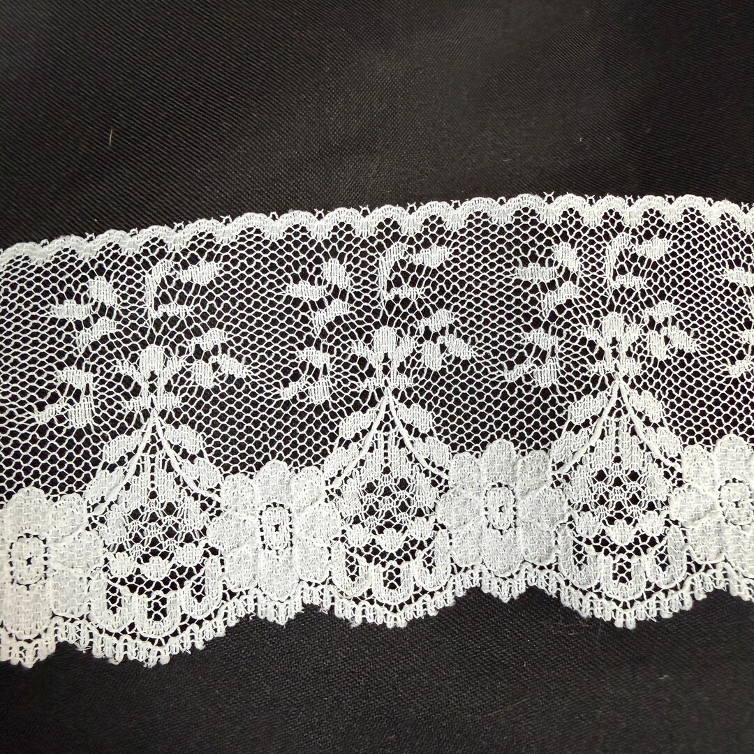 White Wide Scalloped Edging Lace Trim // 90x3" > Unused Deadstock - Etsy