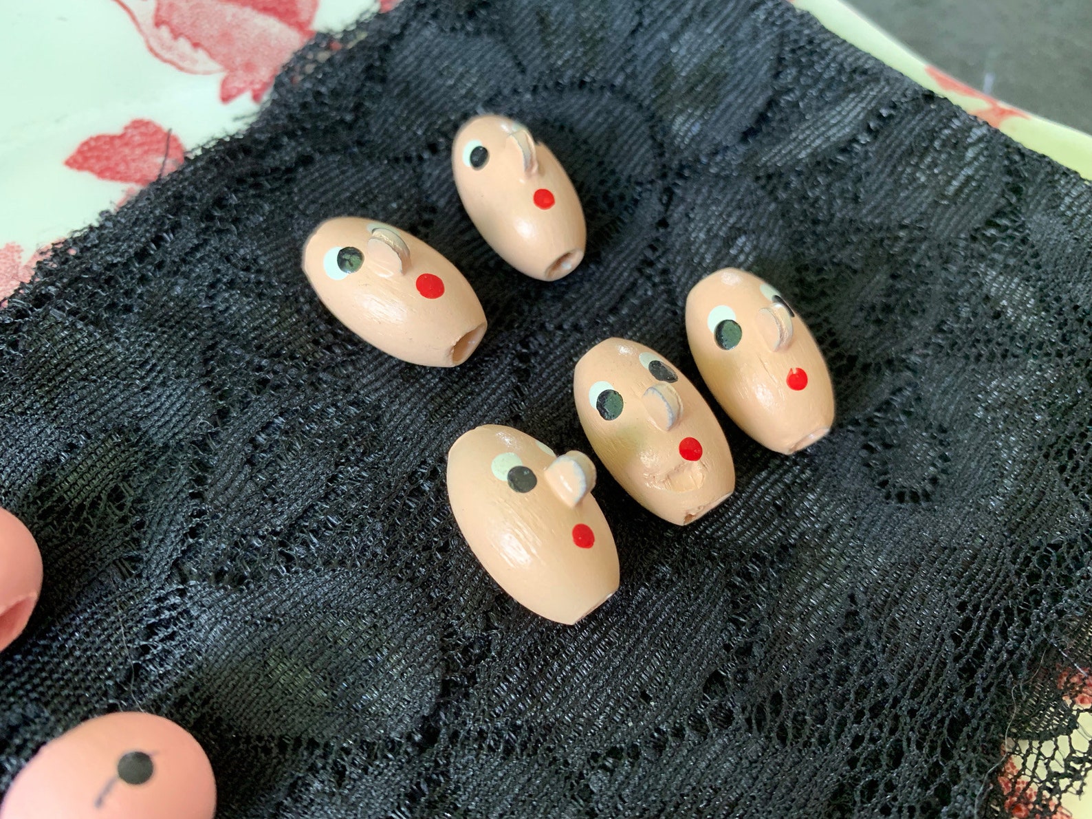 Vintage Hand Painted Wooden Face Beads lot of 5 pink | Etsy