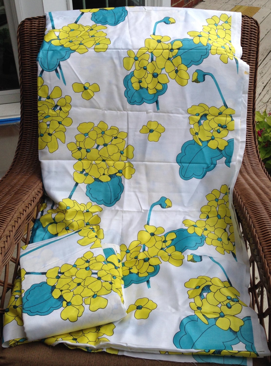 Vintage Polished Cotton Geranium Fabric // 36x47" by the Yard, BTY ...