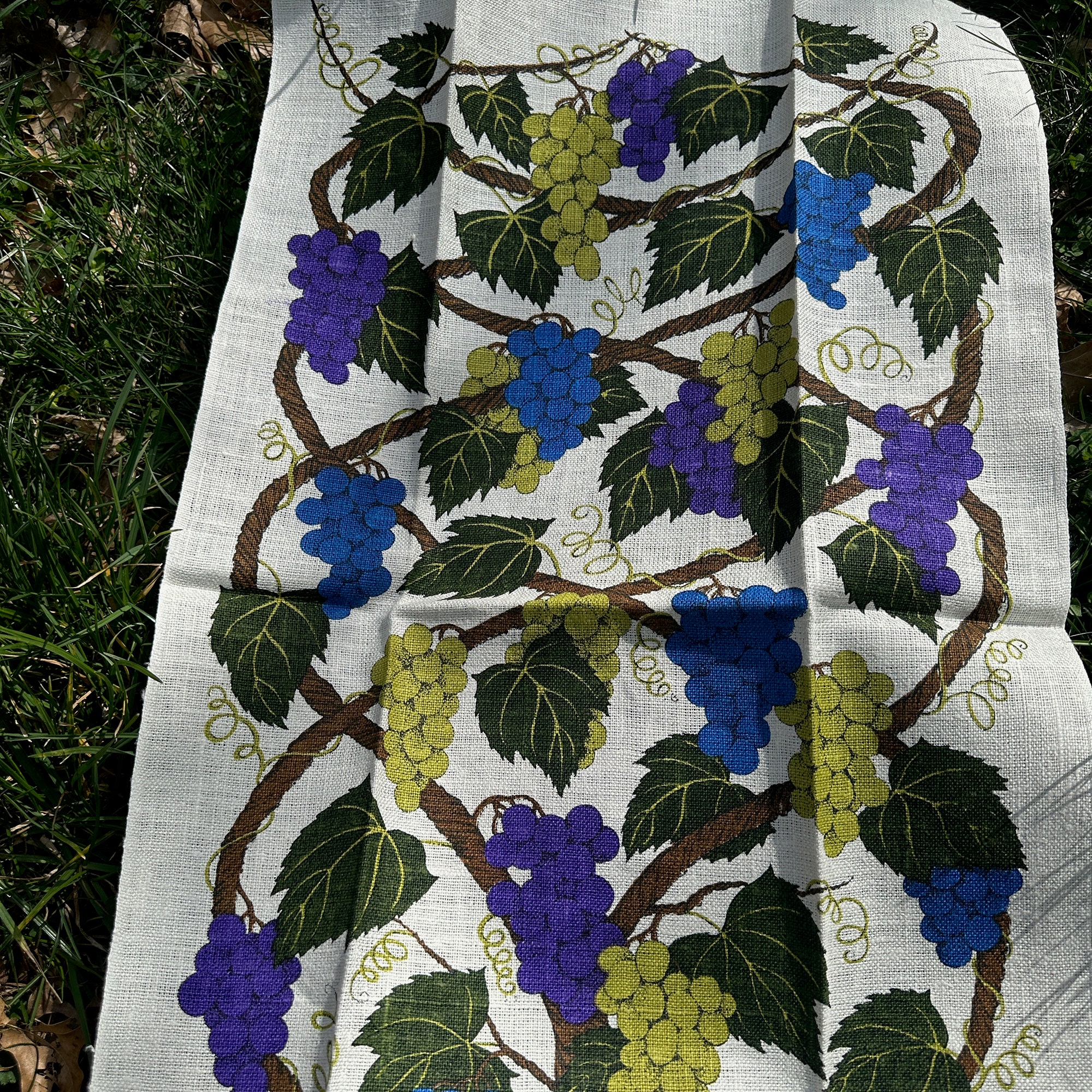 Vintage Kay Dee Grapes Tree of Life Linen Towel // 17x30" > Unused ...