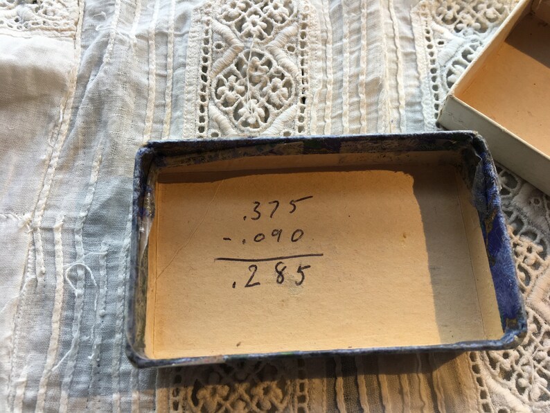 Antique Vintage Paper Box // 1.75x3 Victorian - Etsy