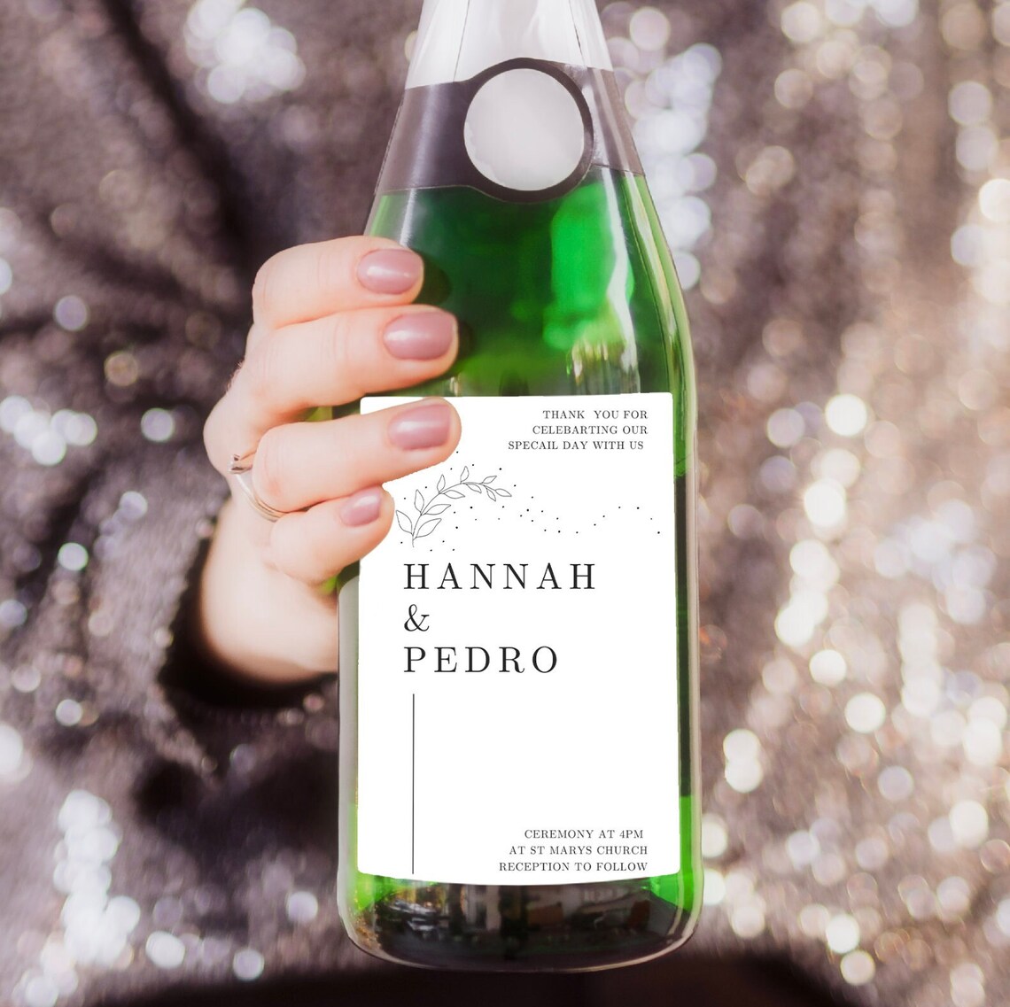 Personalized Wedding Champagne Label – Elegant Newlyweds Gift - Etsy