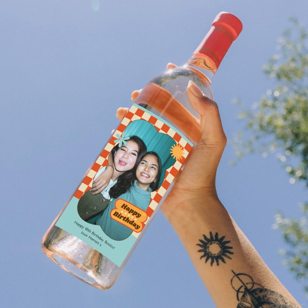 Personalized Retro Photo Bestie Birthday Wine Label - Etsy
