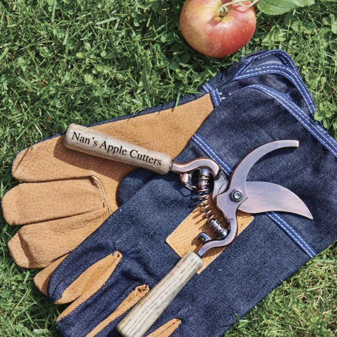 Personalized Copper Gardening Pruner: Engraved Ash Wood Handle - Etsy