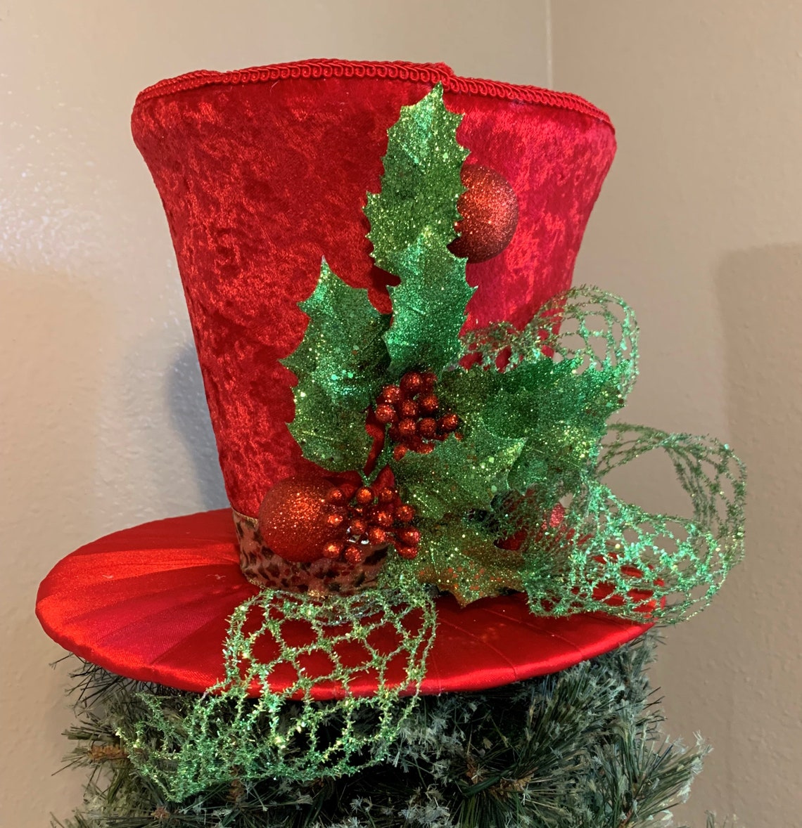 Red Tree Topper Top Hat Christmas Tree Topper Centerpiece | Etsy