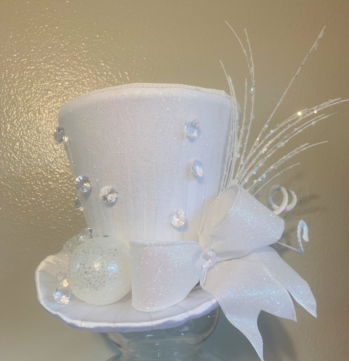 Iridescent White Tree Topper White Top Hat Christmas Tree - Etsy