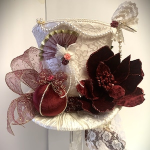 Victorian Tree Topper, Ivory Burgundy Tree Topper Top Hat, Christmas ...