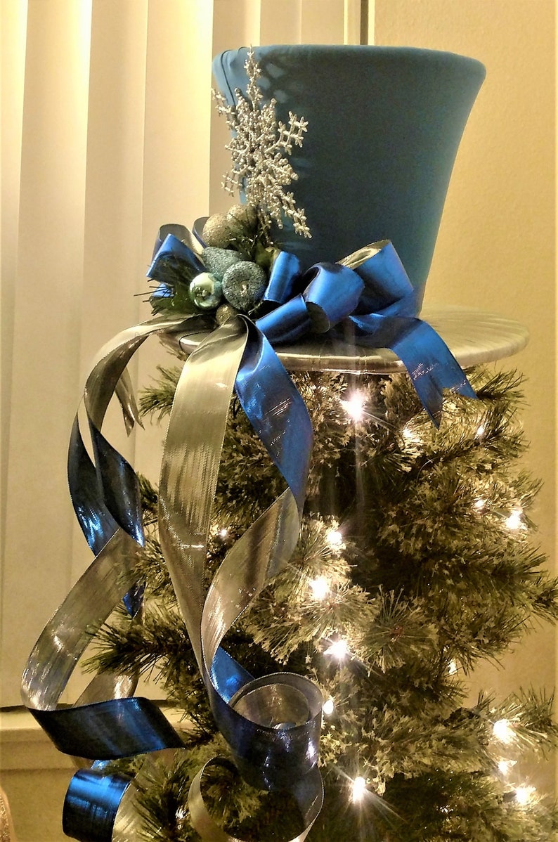 Silver and Blue Snowflakes Top Hat Tree Topper Silver and - Etsy