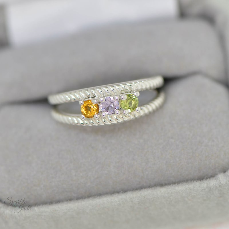 Grandmothers Ring - Etsy