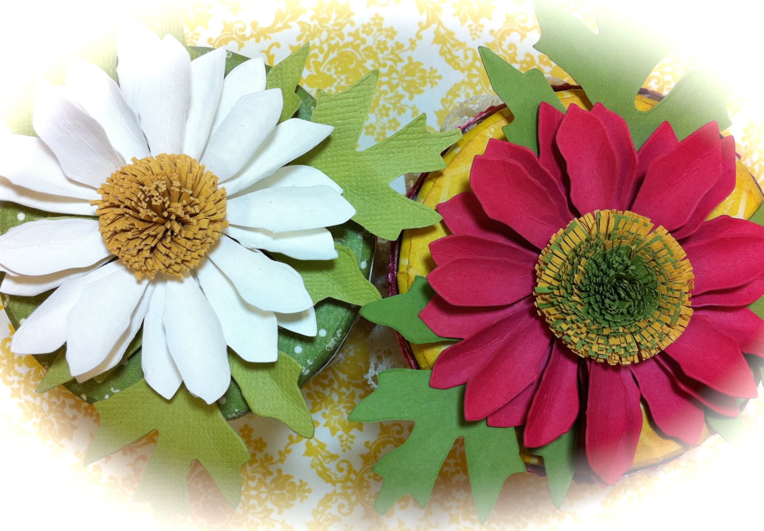 Learn to Make a Paper Daisy and 2 Pretty Daisy Projects - Etsy