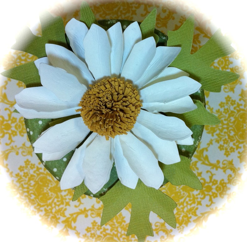Learn to Make a Paper Daisy and 2 Pretty Daisy Projects - Etsy