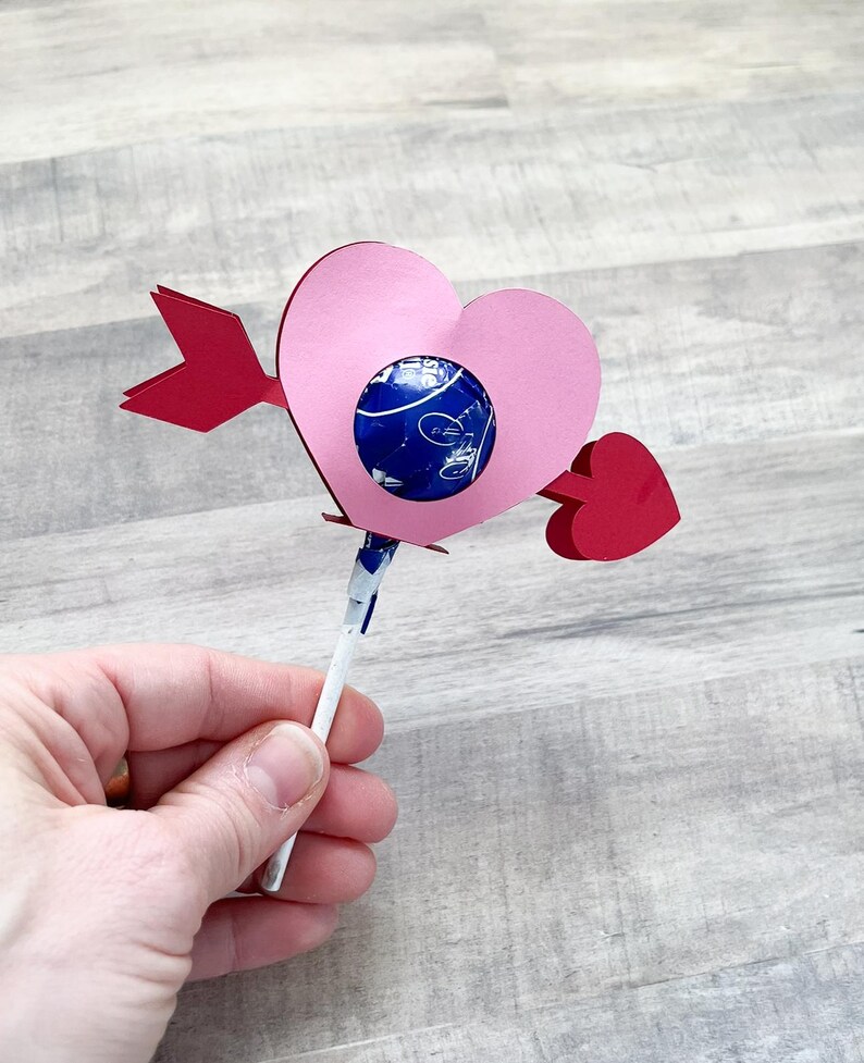 Valentine's Day Lollipop Holders, Classroom Favors, Valentine Party ...