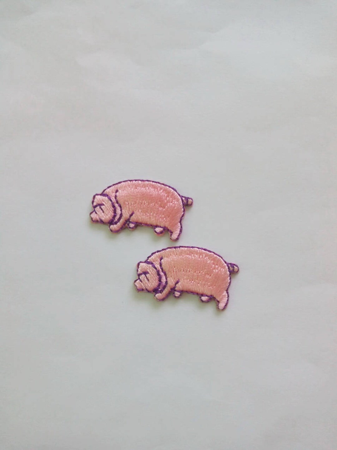 Tiny Pink Pig Iron-on Patches: Applique Badge Set - Etsy