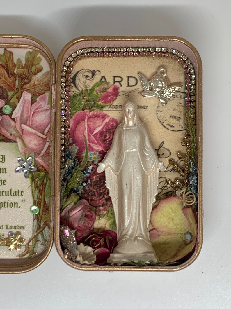 Virgin Mary Blessed Mother Pocket Shrine Altered Altoid - Etsy