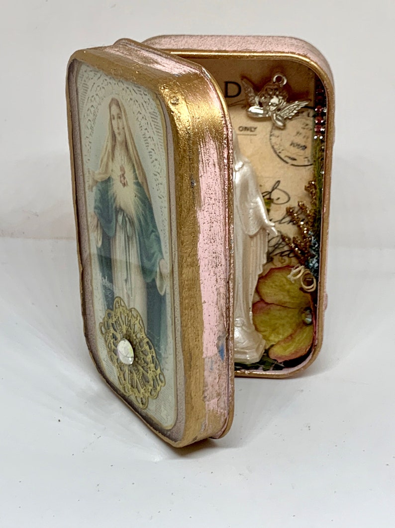 Virgin Mary Blessed Mother Pocket Shrine Altered Altoid - Etsy