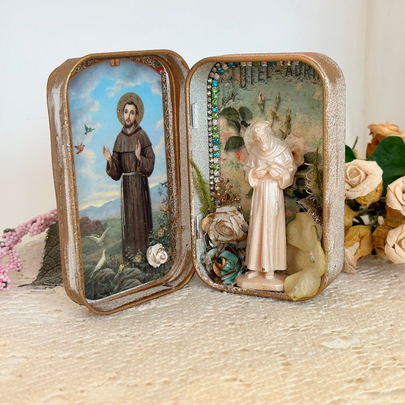 Altered Altoids Tin - Etsy