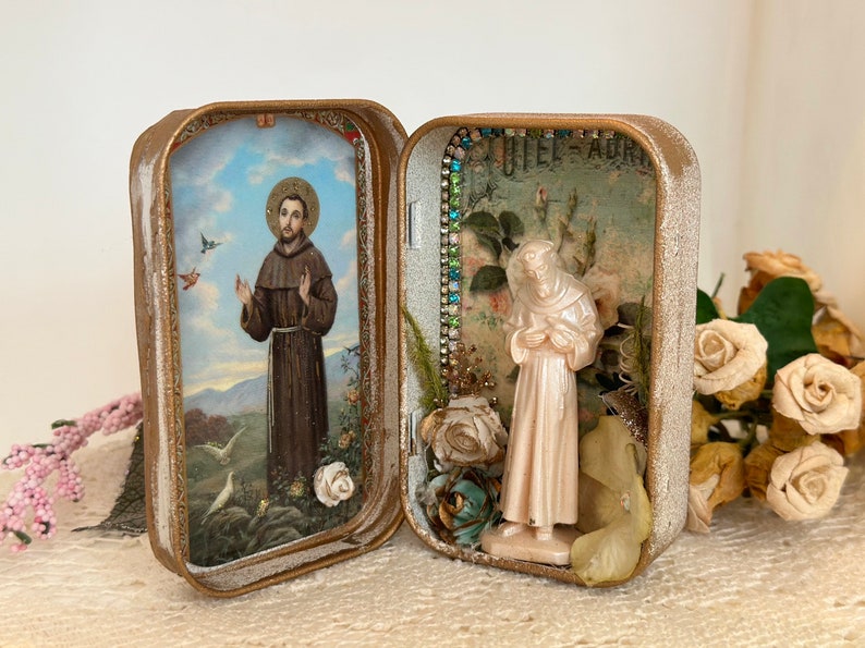 St Francis of Assisi Altered Altoid Tin, Assemblage Art, Retablo, Nicho ...