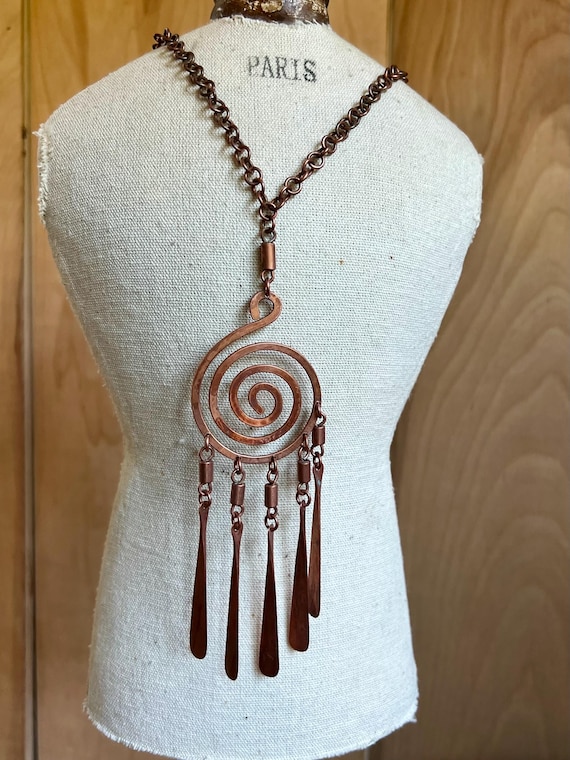 Vintage Copper Spiral Design Neclace - Gem