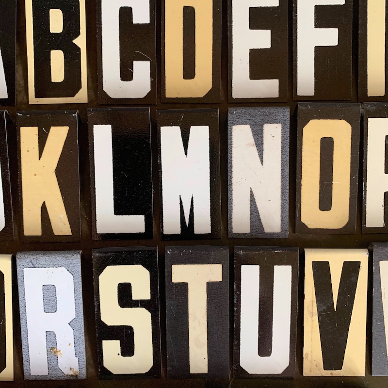 Metal Letters - Etsy Canada