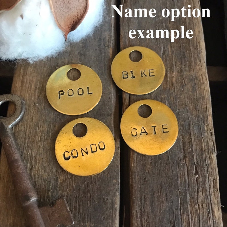 Customizable 1 & 1.5 Vintage Brass Key Tags Key - Etsy