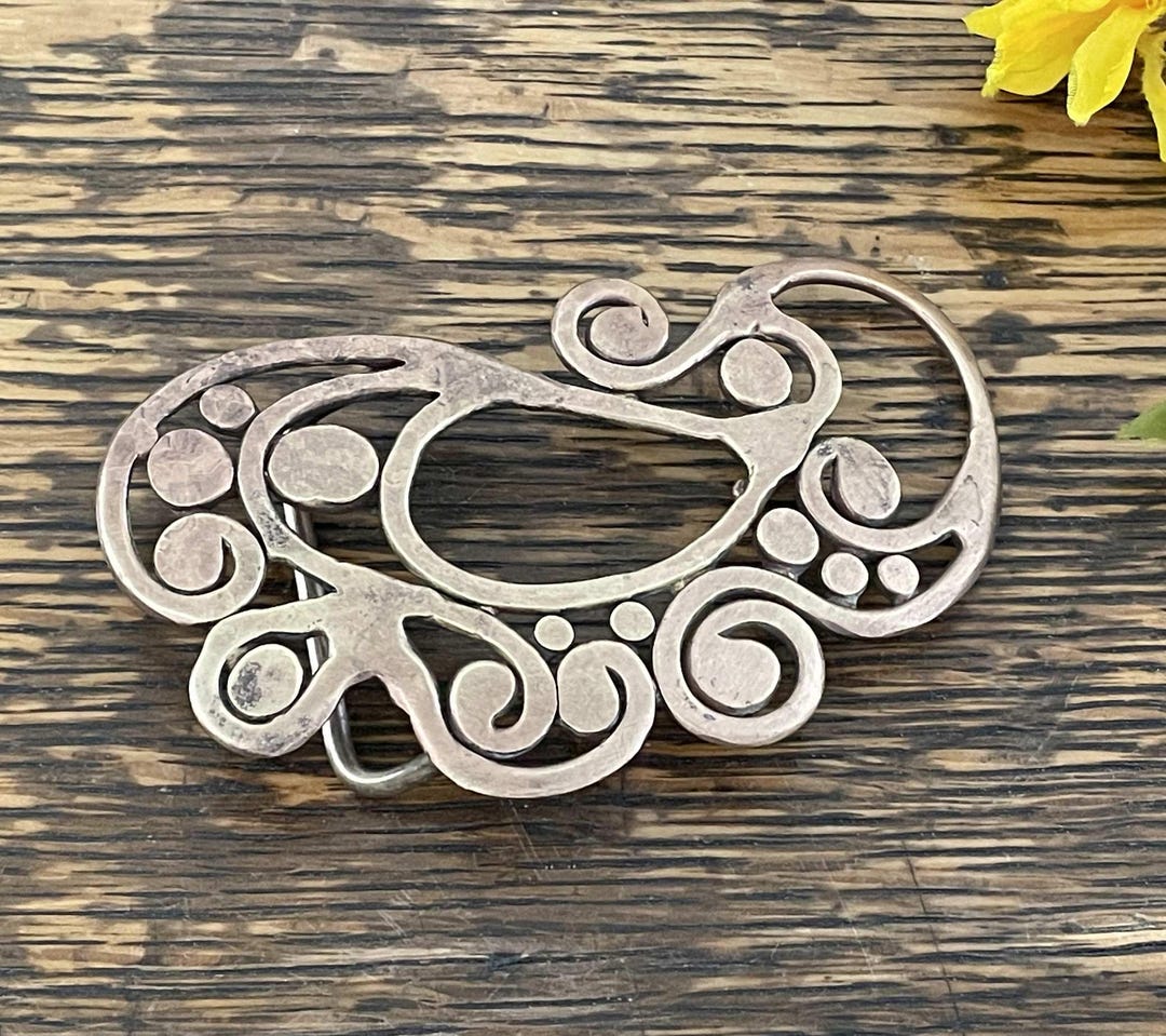 Vintage Hammered Metal Belt Buckle, 1970s Hippie Boho Groovy Bubble ...