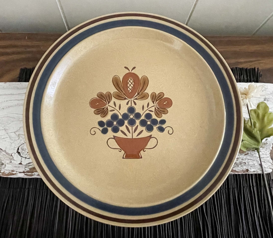 4 Newcor Stoneware "coronet" Dinner Plates, Tan, Blue, Brown Bands ...