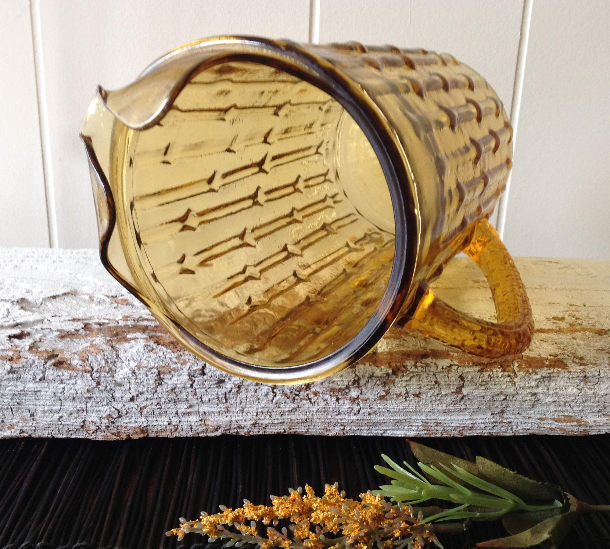 Vintage Amber Bumpy Glass Pitcher Ice Lip Large Textured - Etsy.de