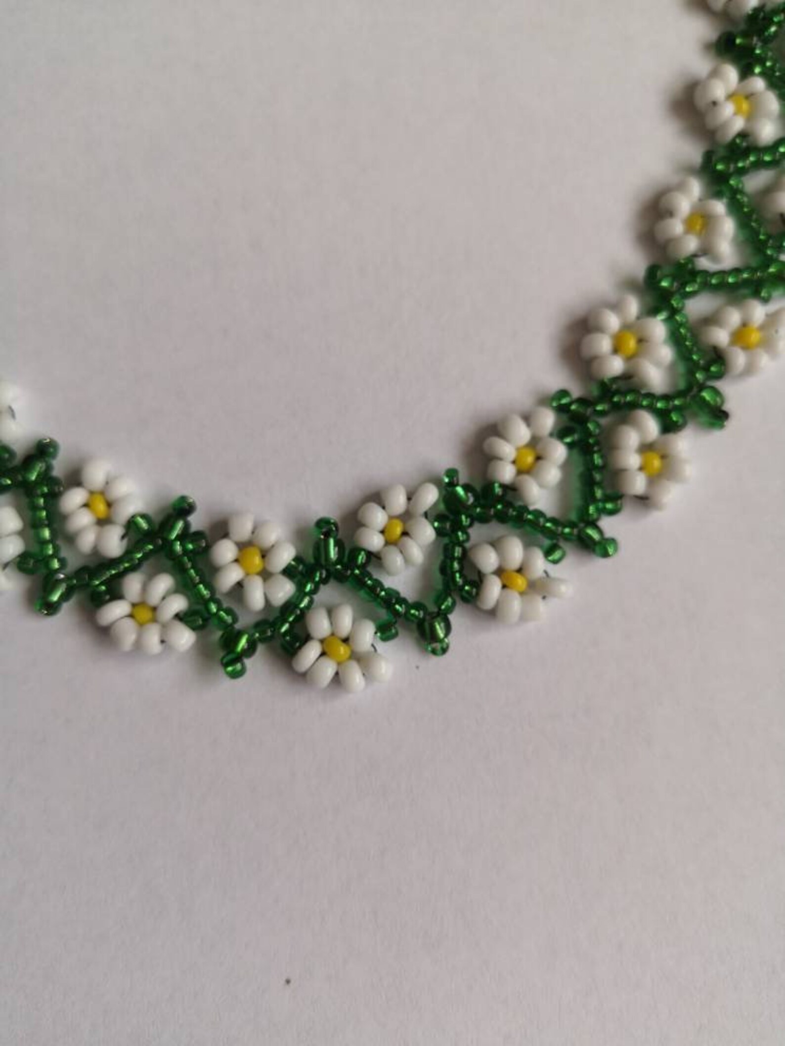 Daisy Seed Bead Necklace - White Flower Green Weave, Boho Chic - Etsy