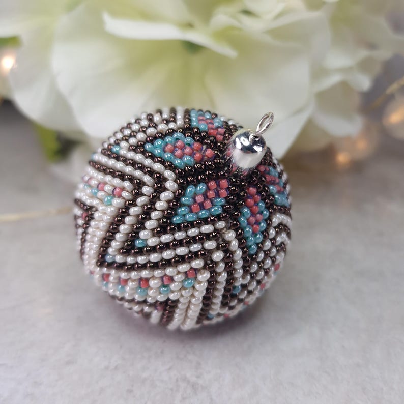 Bead Crochet Christmas Ball Vintage Winter Glow, 4cm Bead Ball PDF ...