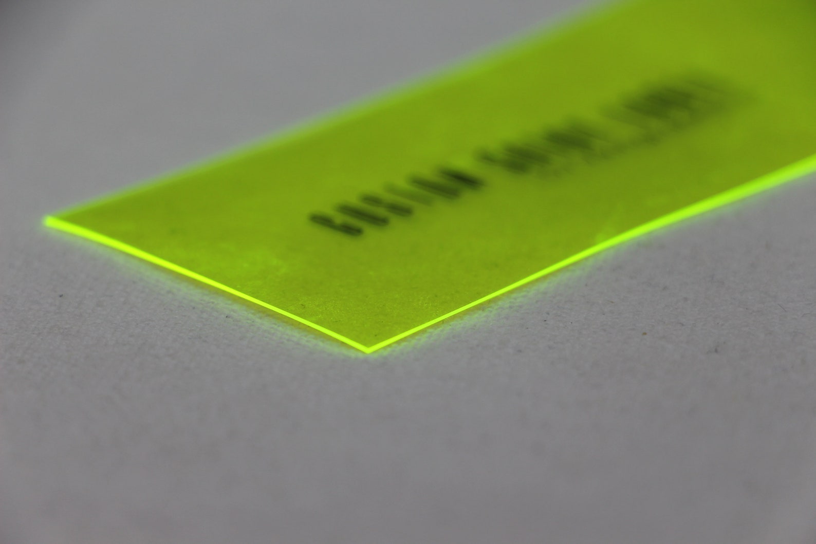 Soft PVC Swing Tag, Plastic Hang Tag, Custom Clear Tag, Neon Hang Tag ...