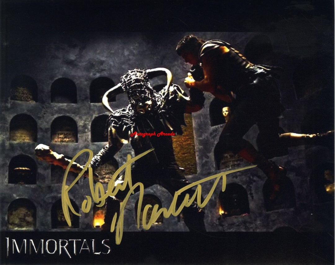 ROBERT MAILLET Minotaur Immortals Signed Original Autographed Photo 10x8 COA 1 - Etsy