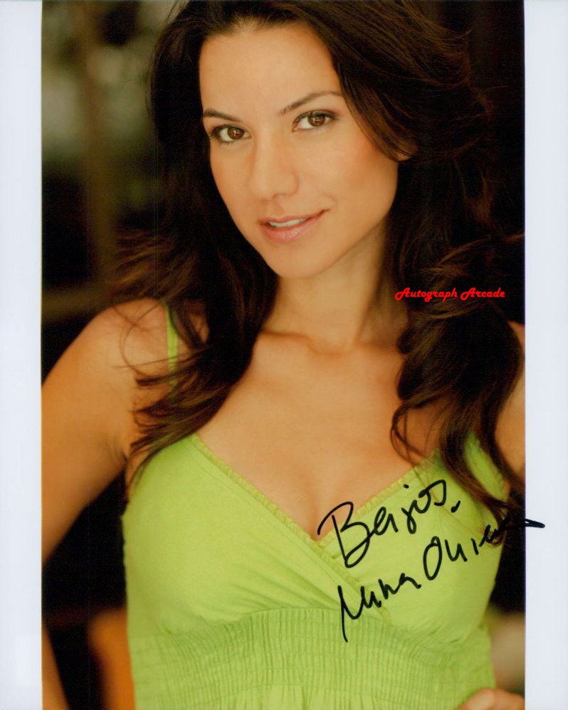 MINA OLIVERA Dark Amazon Signed Original Autographed Photo 8x10 Coa/loa ...