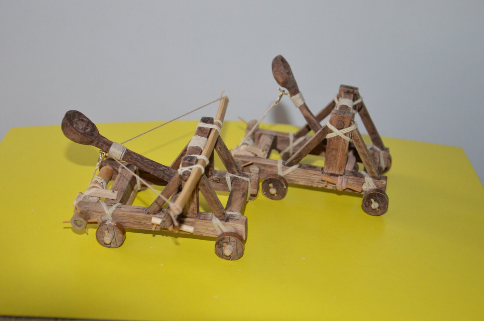 Handmade WORKING mini desktop catapults set | Etsy