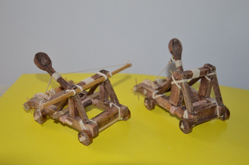 Handmade WORKING mini desktop catapults set | Etsy