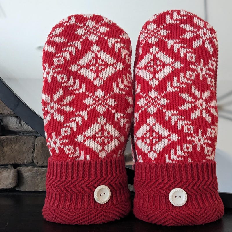 Red Mittens - Etsy