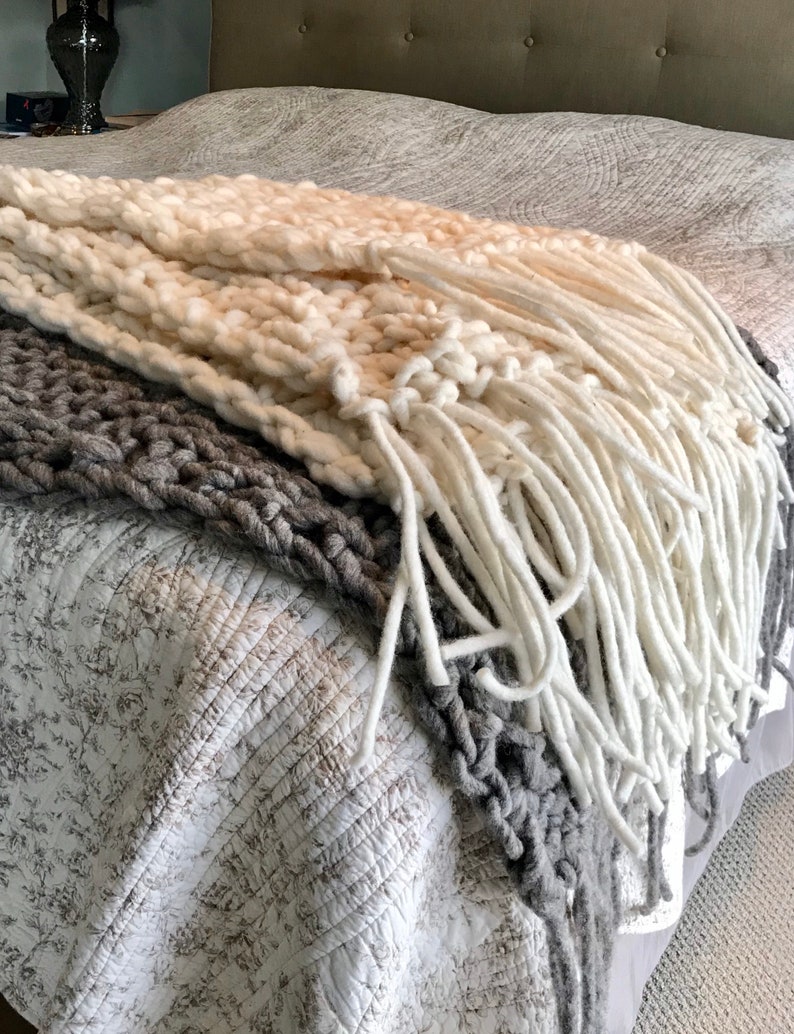 Big Chunky Blanket and Throw With Tassels Chunky Knit Blanket - Etsy