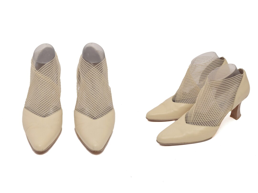 Vintage 90's Beige Italian Real Leather Curved Heel Pumps With Mesh ...