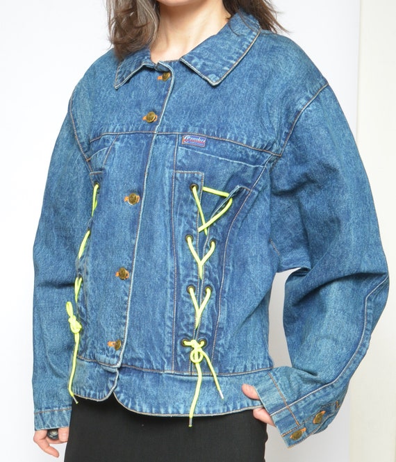 Lace Up Denim Jacket / Vintage 90s Classic Jean Butto… - Gem