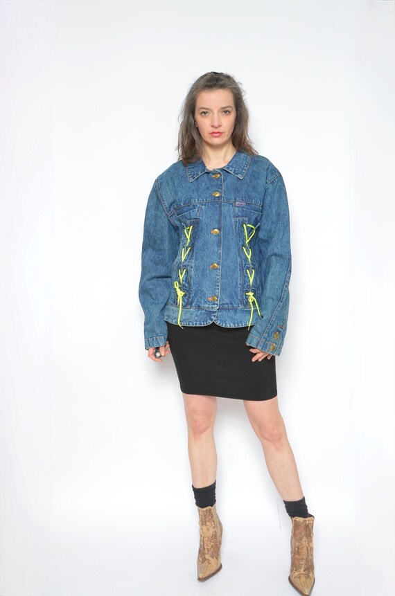 Lace Up Denim Jacket / Vintage 90s Classic Jean Butto… - Gem