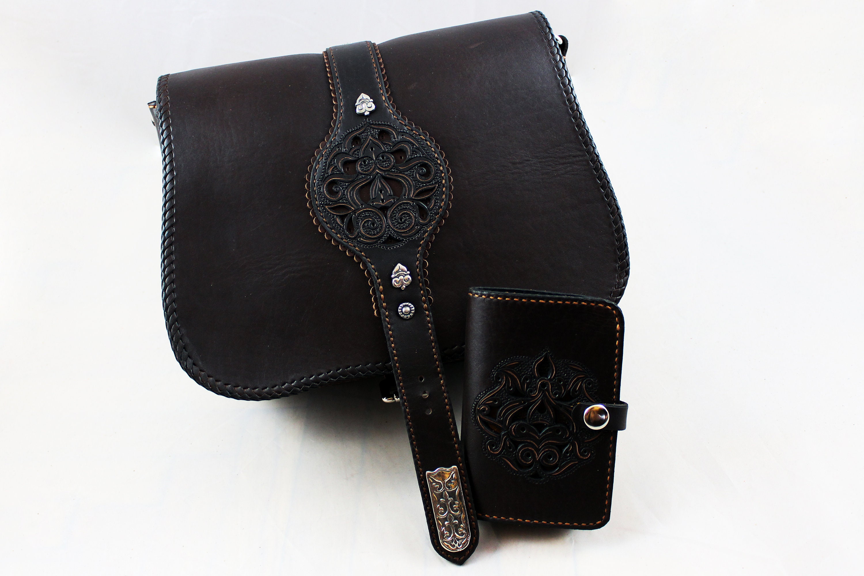 Personalized Travel Set With Holdall, Passport Cover, & Travel Wallet ...