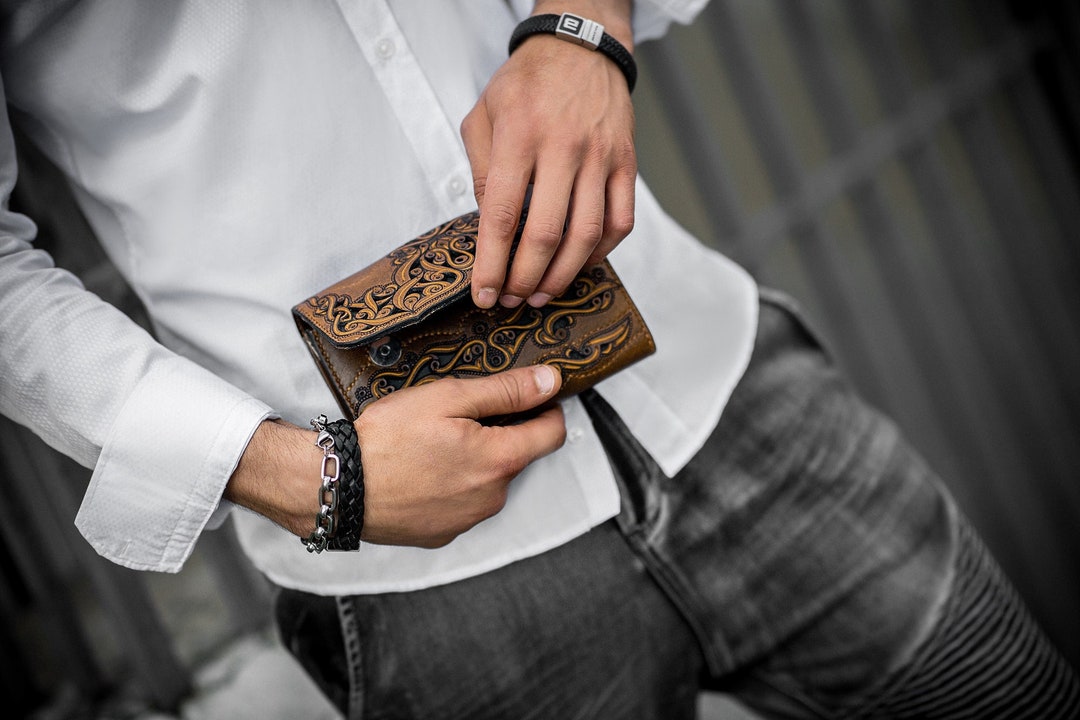 Fully Customizable Engraved Leather Wallet, Personalized Leather Wallet ...