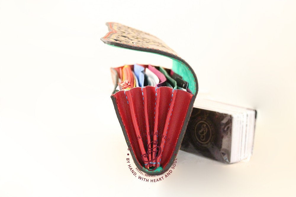 Handmade carved leather wallet for women/men Personalized | Etsy