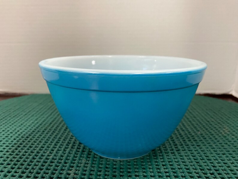 Pyrex Primary Colors Mixing Bowl Set - Etsy